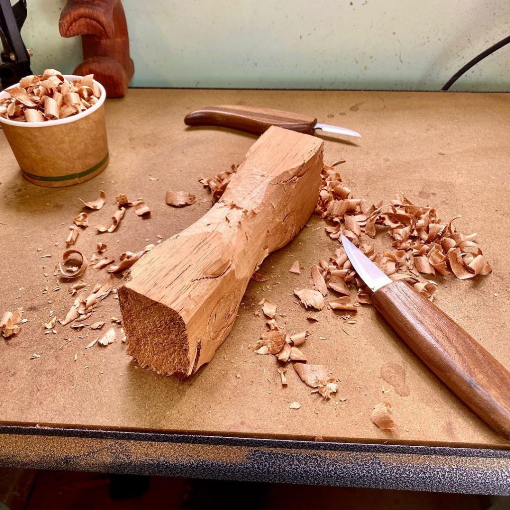 How to Whittle? Guide for Beginners - Wood Carving Online